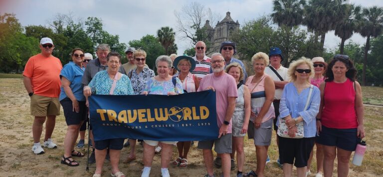 Group Tours - TravelWorld